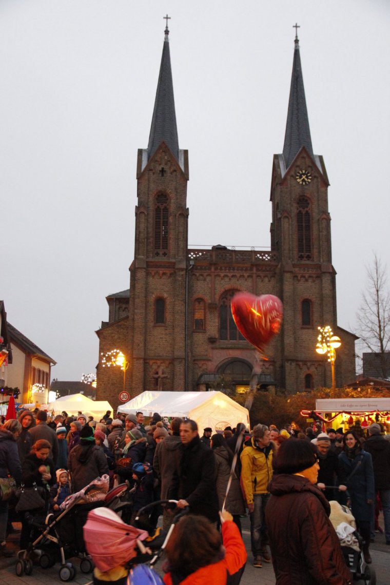 Krifteler Feste | Gemeinde Kriftel – Obstgarten des Vordertaunus